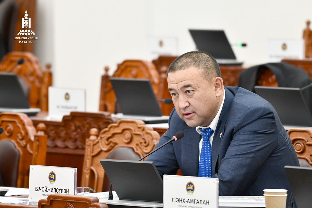 Б Чойжилсүрэн Ойрын хугацаанд эрчим хүч дулааны үнийг нэмэгдүүлэх